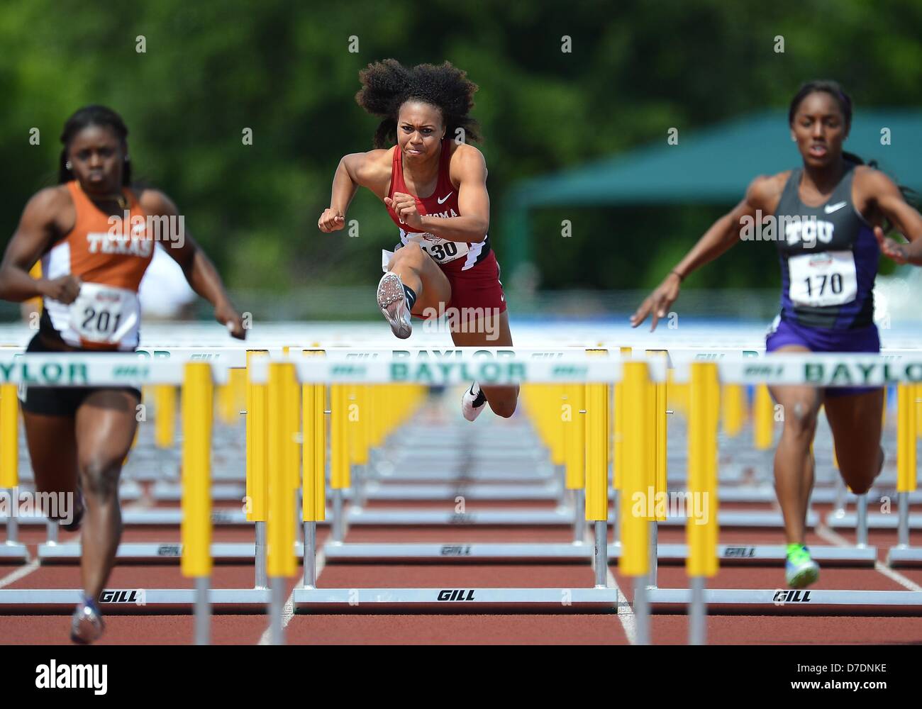 Hurdles prelims hi-res stock photography and images - Alamy