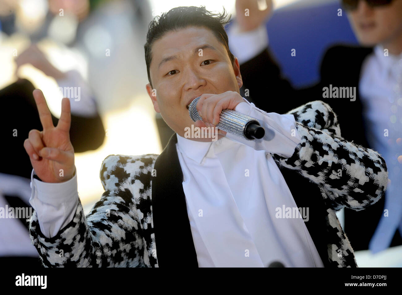 Rockefeller Center Today Show Plaza High Resolution Stock Photography ...