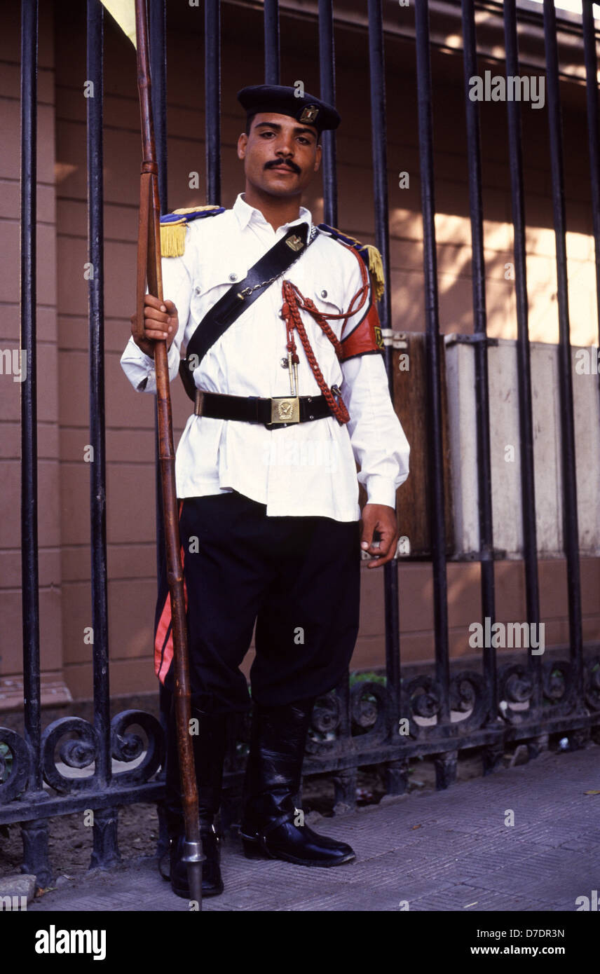 Male museum guard stands hi-res stock photography and images - Alamy