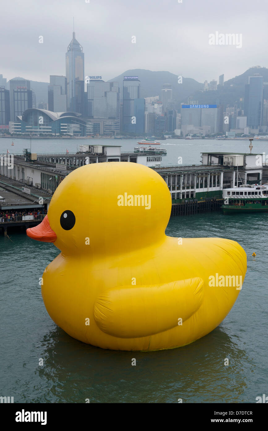 The Rubber Duck Project in Hong Kong. Created by FLORENTIJN HOFMAN. The ...