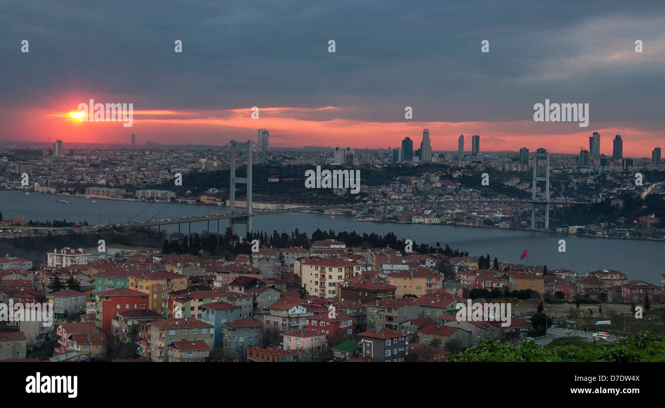 Bosphorus Bridge at sunset in Istanbul,Turkey Stock Photo - Alamy