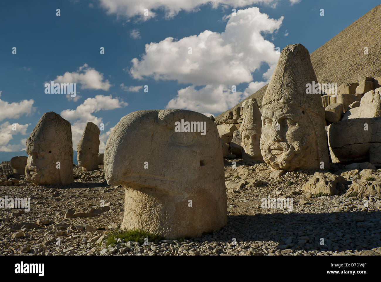 Statue mount nemrut turkey 134 hi-res stock photography and images - Alamy