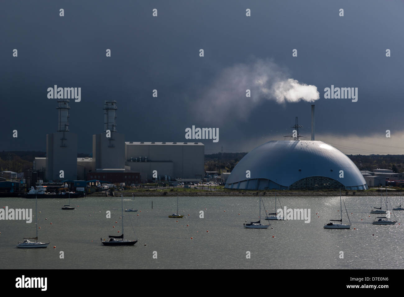 Veolia Energy Recovery Marchwood in Southampton. (Marchwood) processes ...