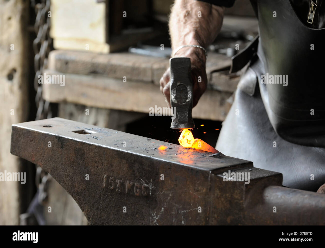 Metal beating hi-res stock photography and images - Alamy