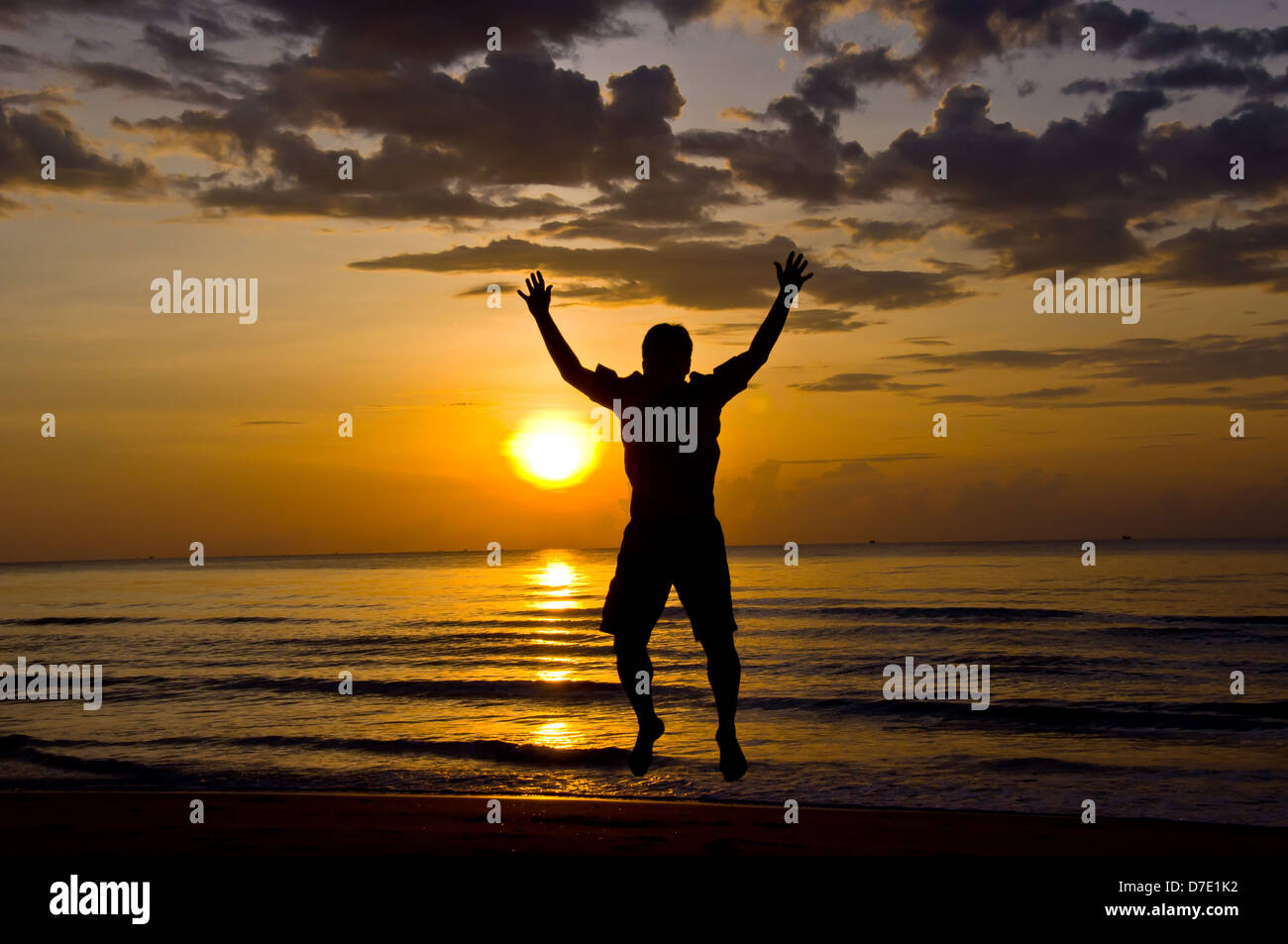 Happy on the beach hi-res stock photography and images - Alamy