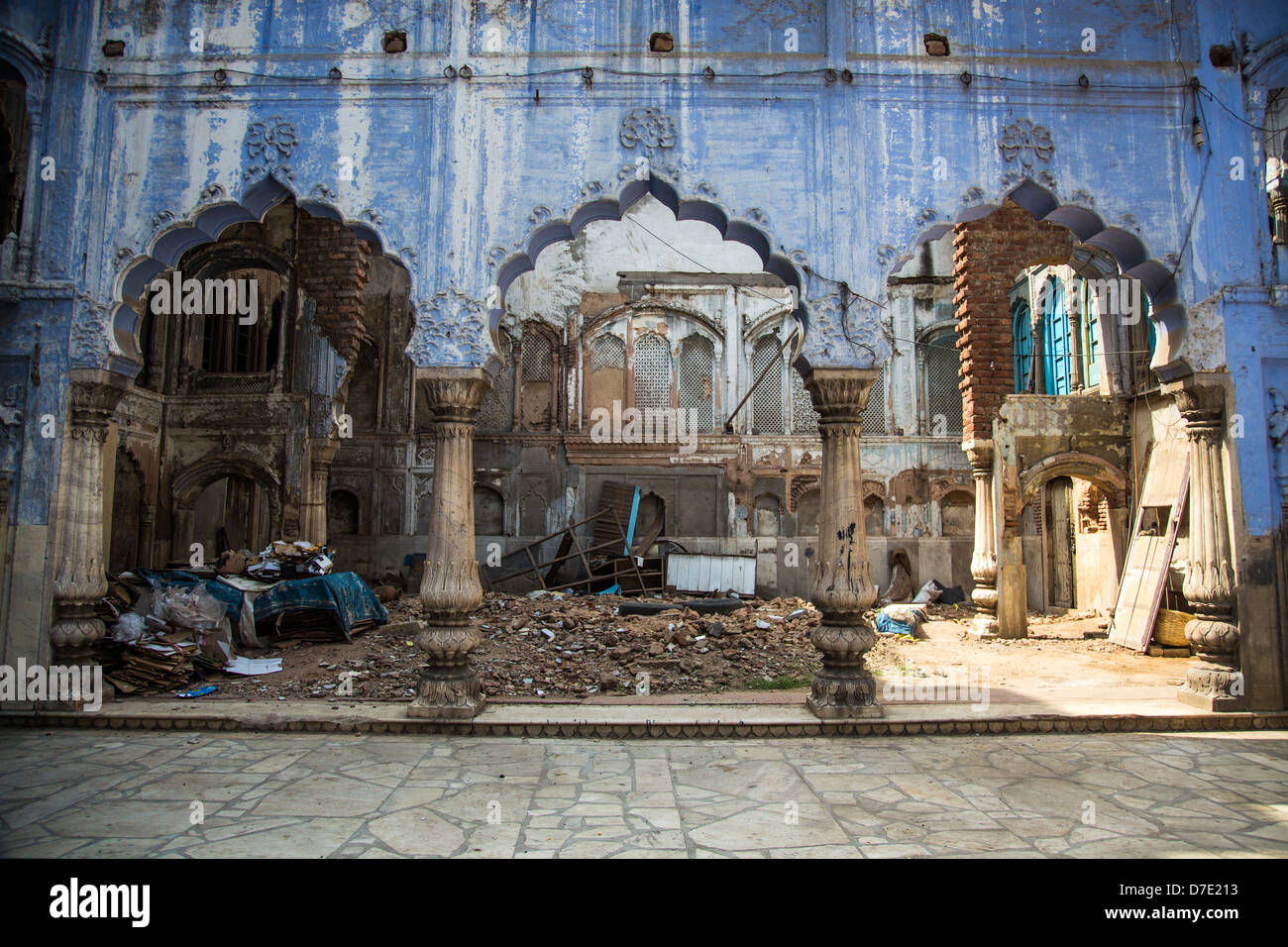 Old haveli hi-res stock photography and images - Alamy