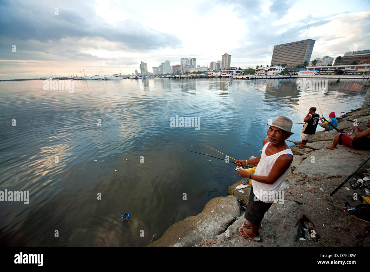 Fishing In The Philippines Manila
