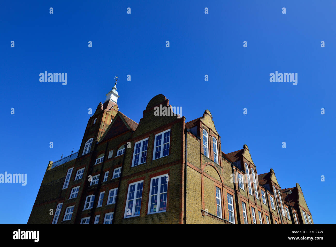 Alderbrook Primary School, Oldridge Road, Balham, London SW12, United ...