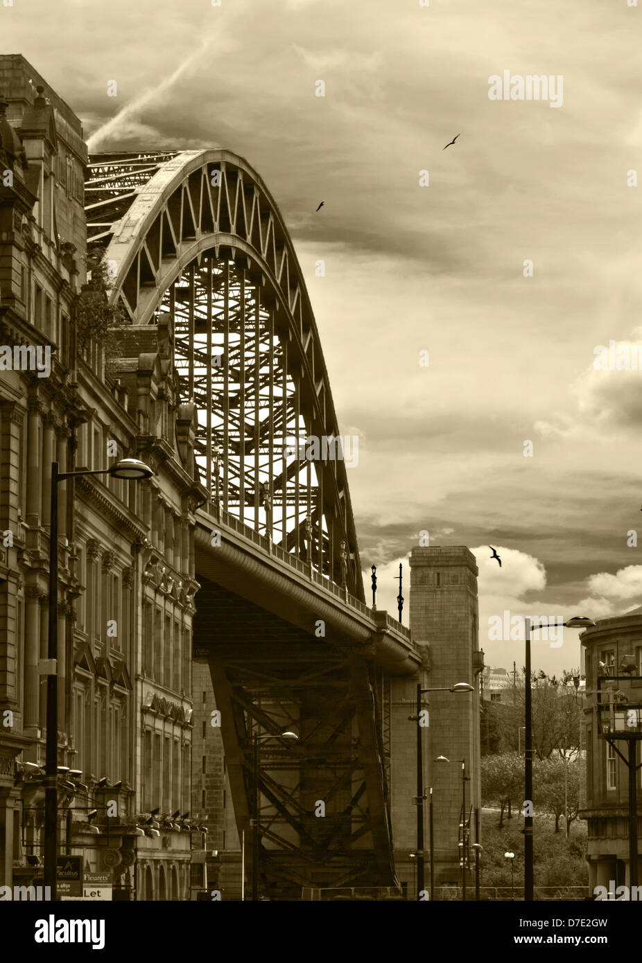 Tyne bridge towers hi-res stock photography and images - Alamy