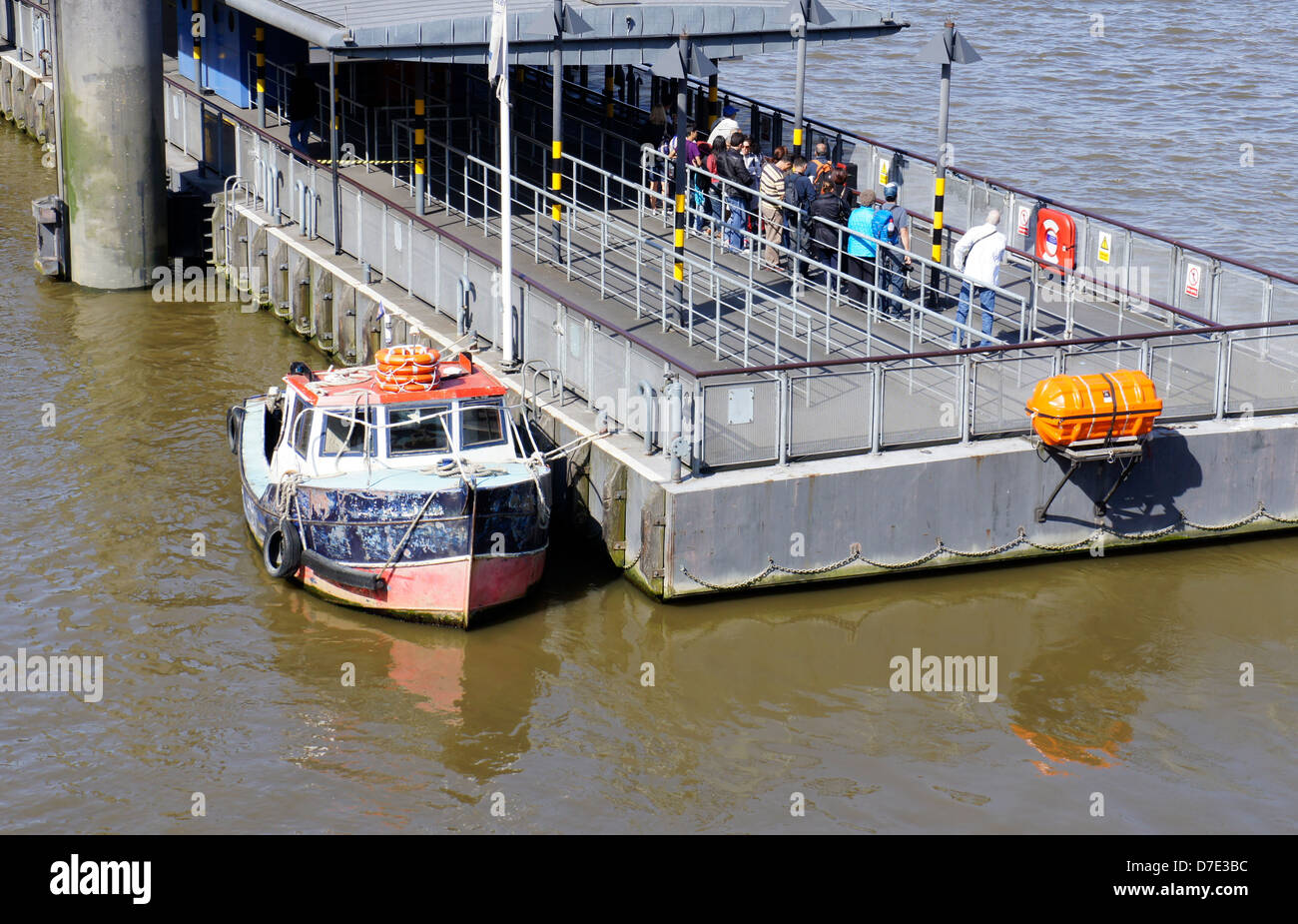 Westminster pier hi-res stock photography and images - Alamy