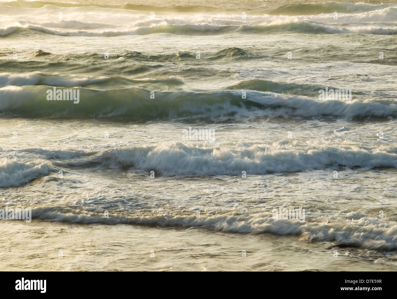 Waves beach detail hi-res stock photography and images - Alamy