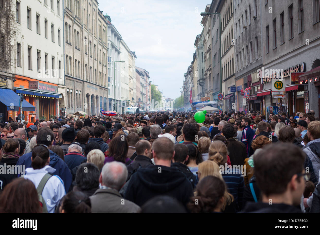 People celebrating traditional labor day at the first of May in Berlin ...