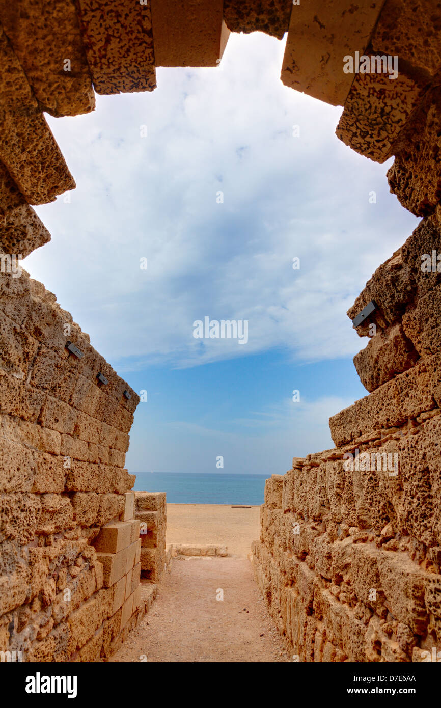 Roman ruins caesarea israel hi-res stock photography and images - Alamy