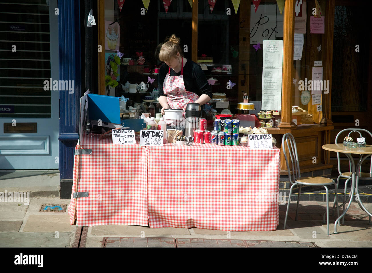 Cloth Stall High Resolution Stock Photography and Images - Alamy