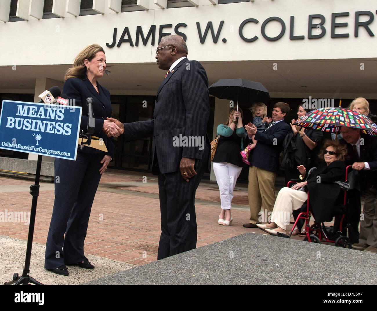 Charleston, South Carolina, USA. 5th May 2013. ELIZABETH COLBERT BUSCH ...