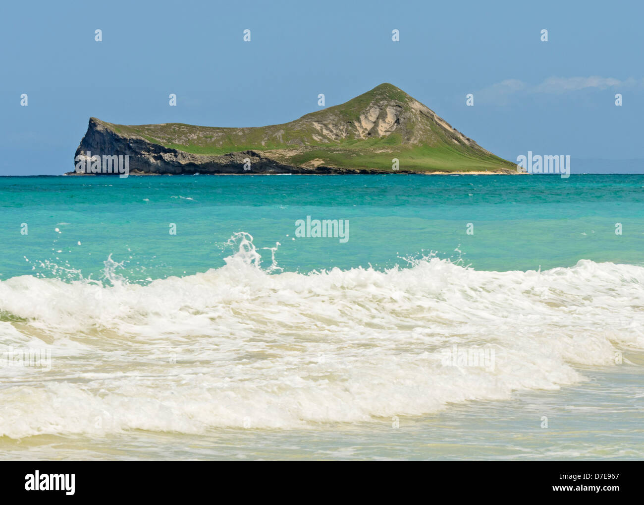 Rabbit Island from Waimanalo Beach Stock Photo - Alamy