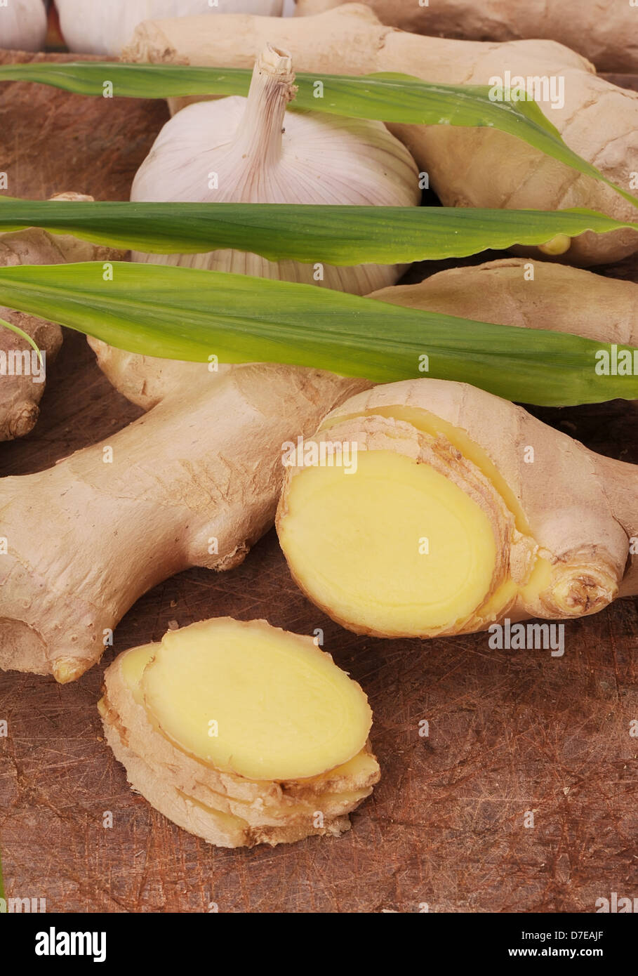 ginger on chopping board Stock Photo - Alamy