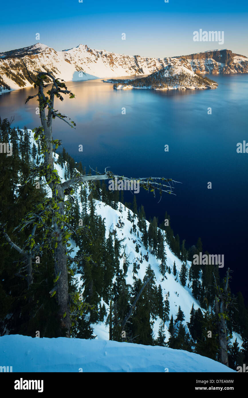Crater Lake National Park, located in southern Oregon, during winter ...