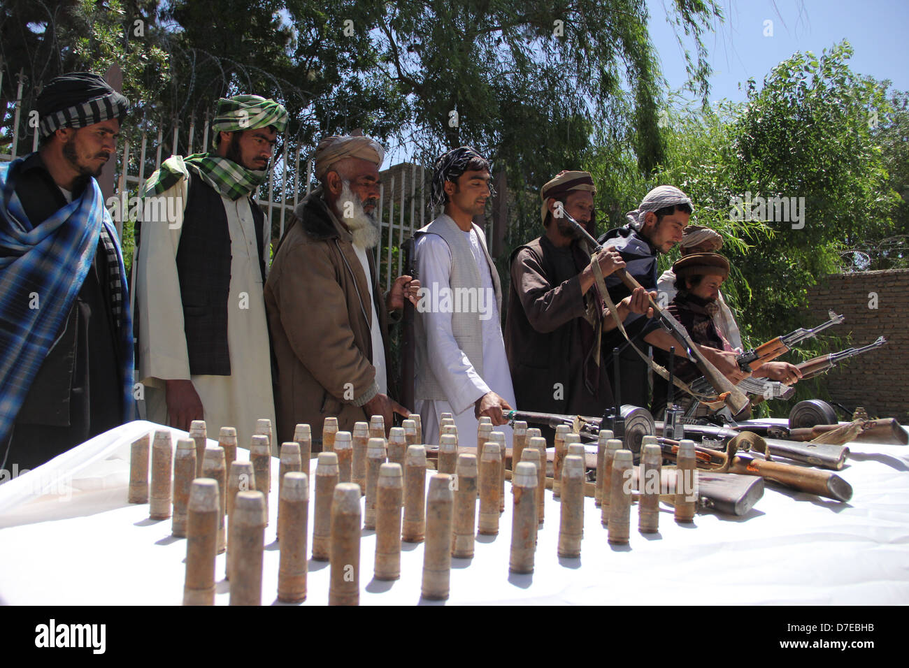 Peace process hi-res stock photography and images - Alamy