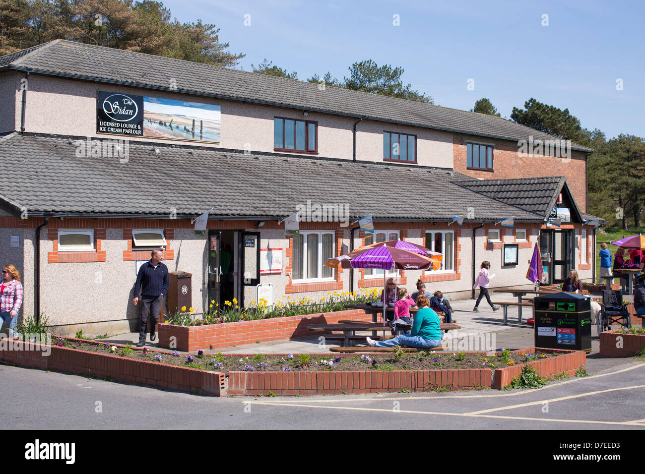 Pembrey country park hi-res stock photography and images - Alamy