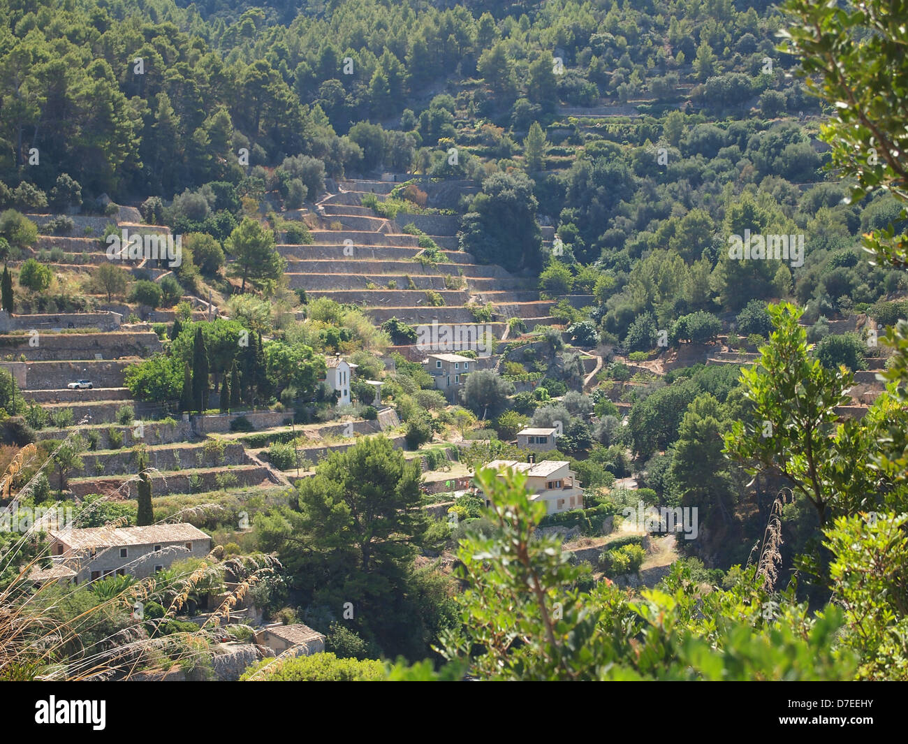 Old stone house terraces green hi-res stock photography and images - Alamy
