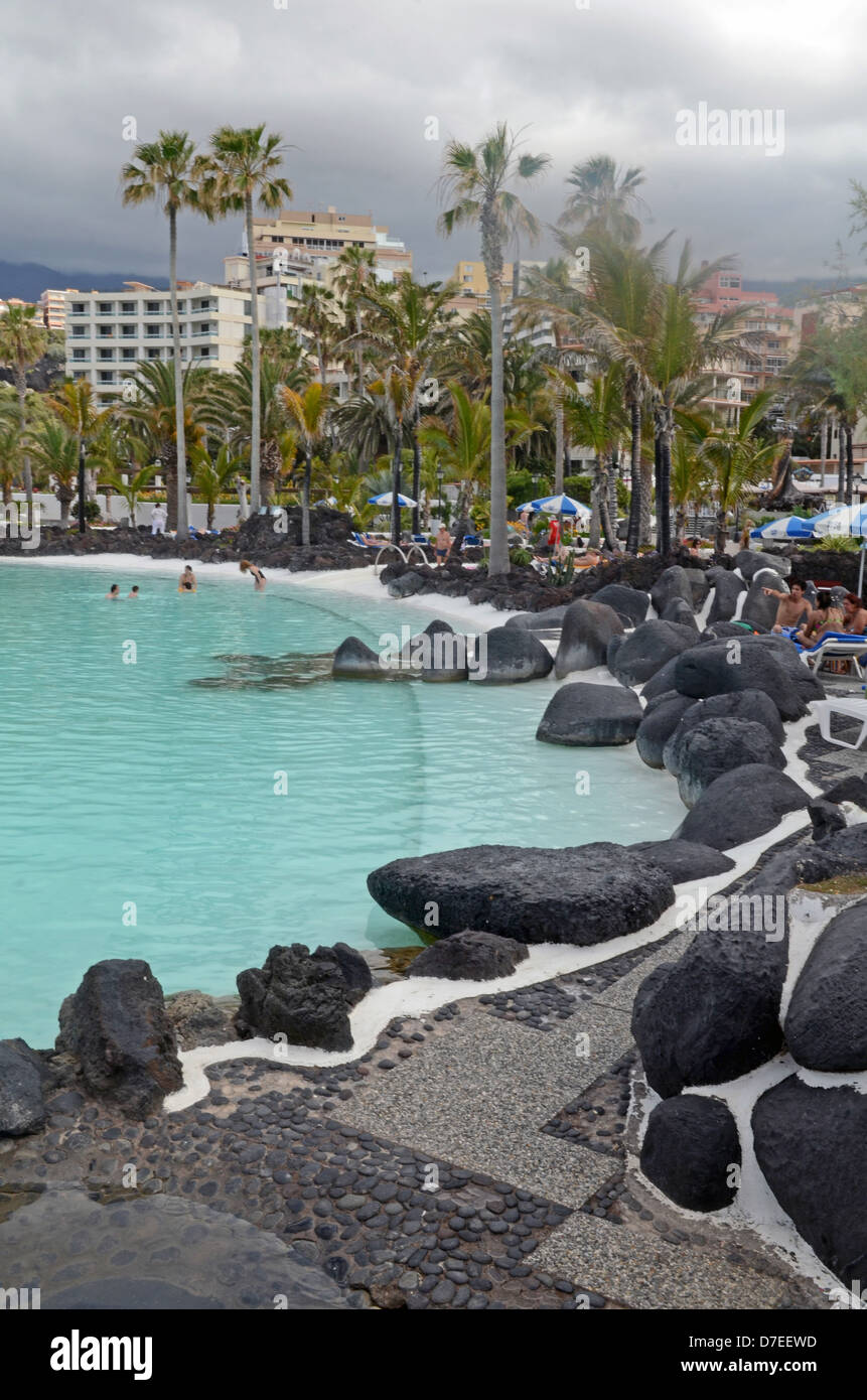 Lago martianez pools hi-res stock photography and images - Alamy