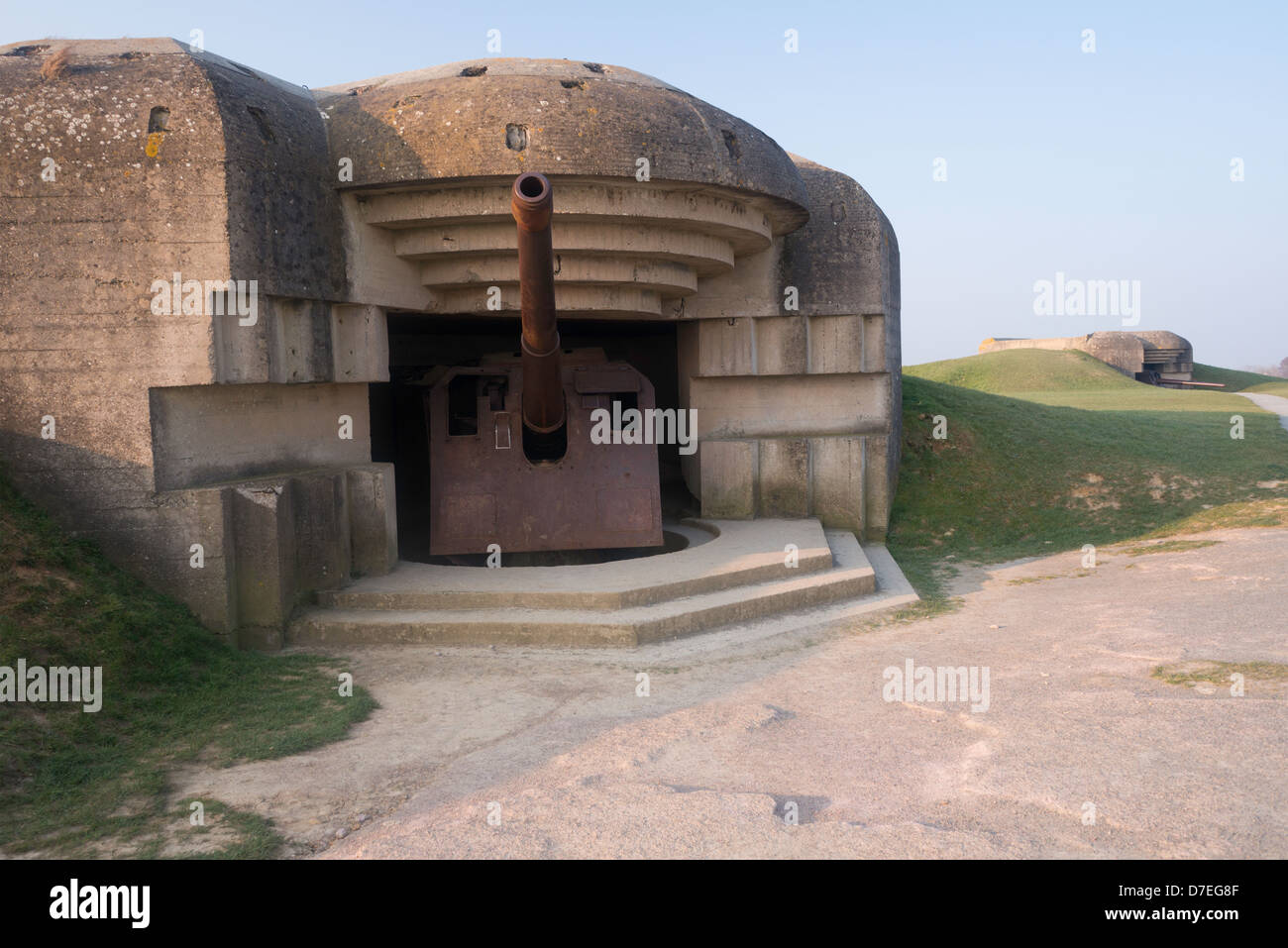 German gun battery overlooking D-Day beaches, Longues-sur-Mer, Normandy ...
