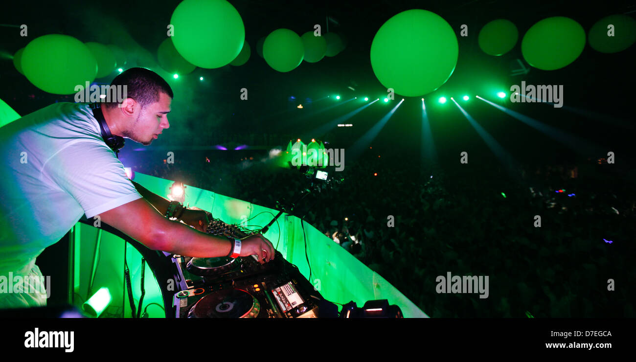 Dj afrojack hi-res stock photography and images - Alamy