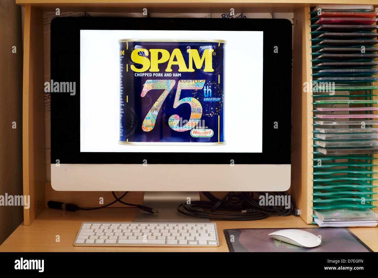 Recycle messages hi-res stock photography and images - Alamy