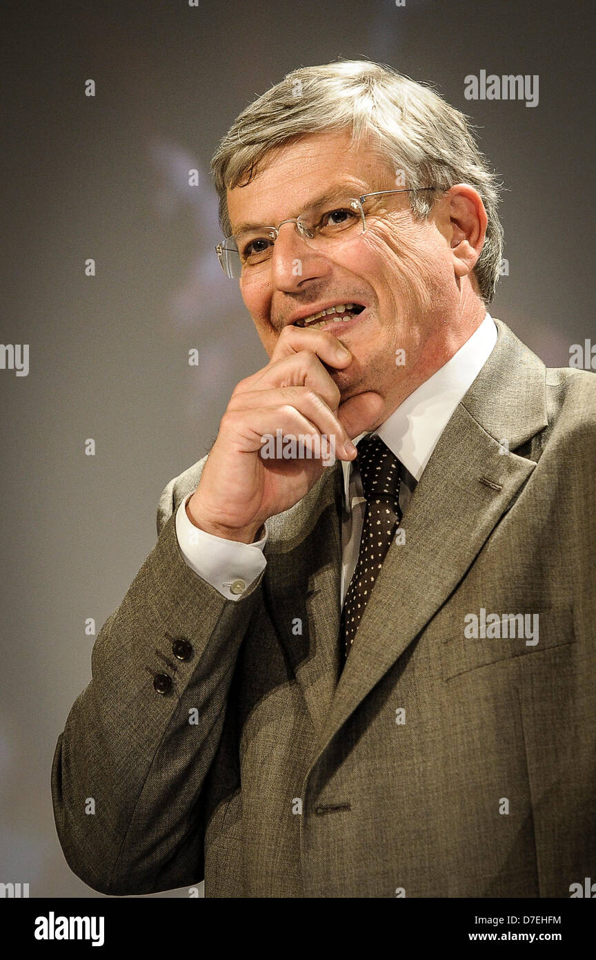 News consumer plants hi-res stock photography and images - Alamy