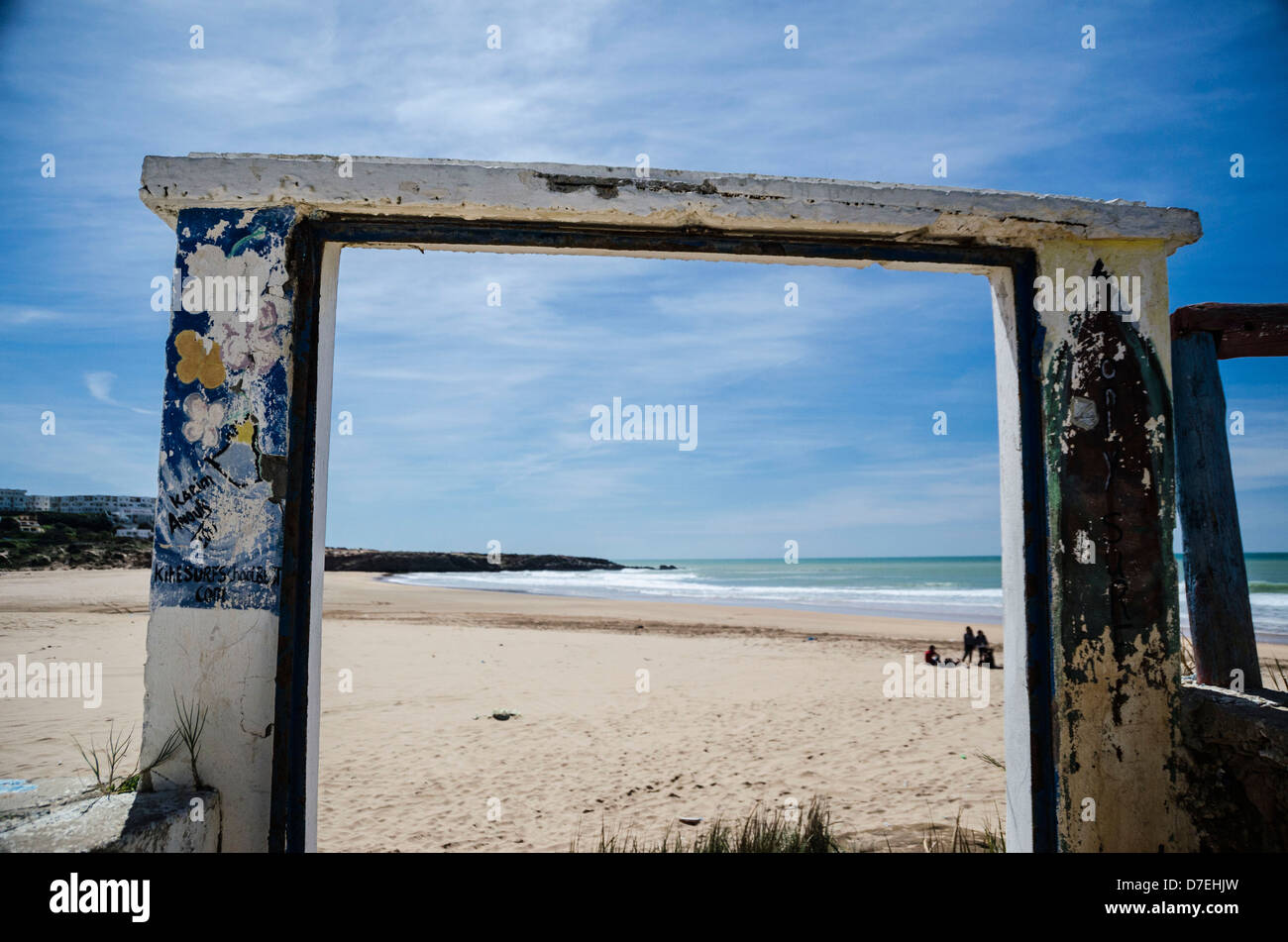Gate entrance to the beach hi-res stock photography and images - Alamy