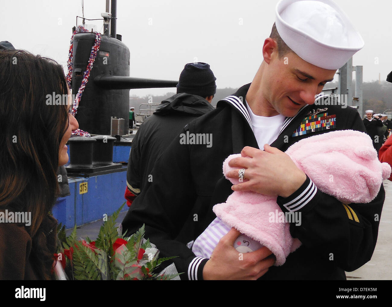 S returns home hi-res stock photography and images - Alamy