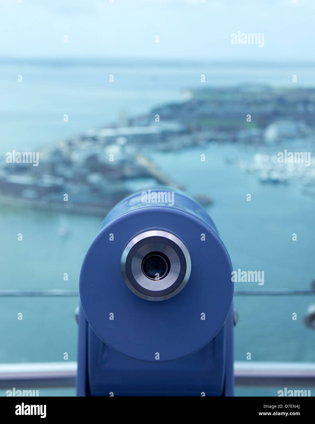 Telescope view hi-res stock photography and images - Alamy