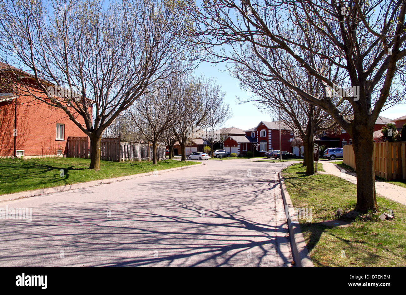 Suburban street hi-res stock photography and images - Alamy