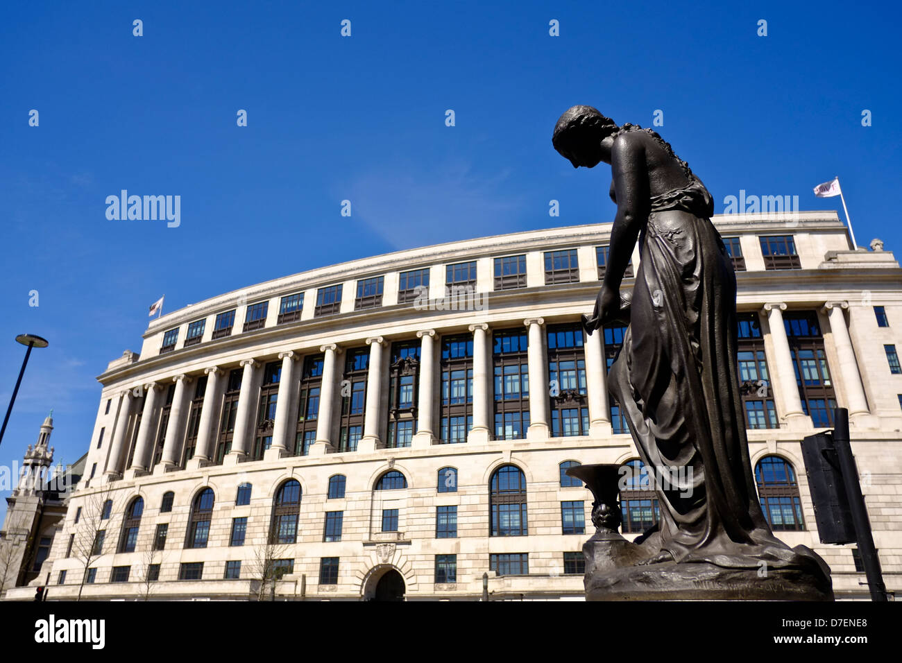The Unilever Bilding Stock Photo - Alamy