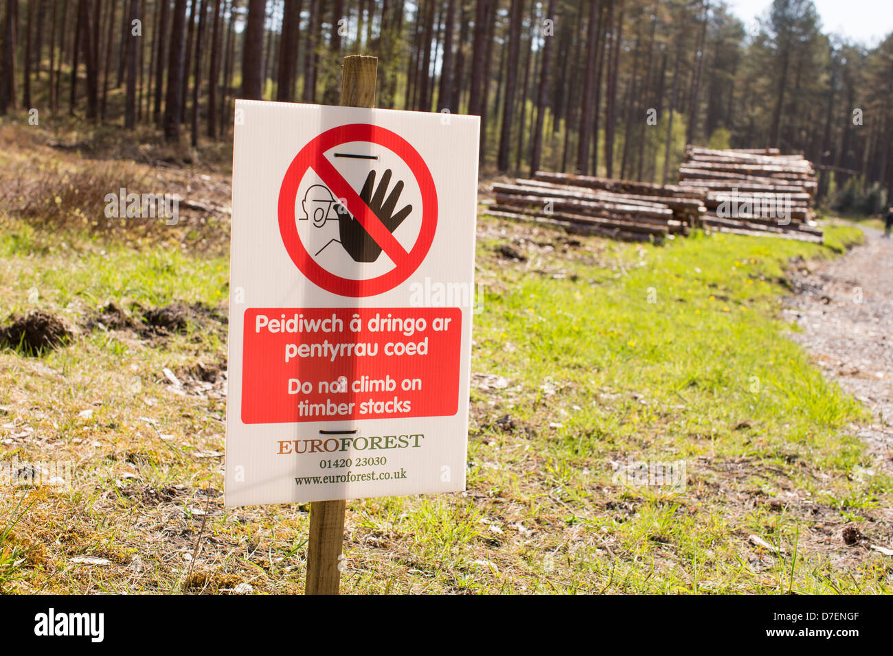 Welsh sign hi-res stock photography and images - Alamy