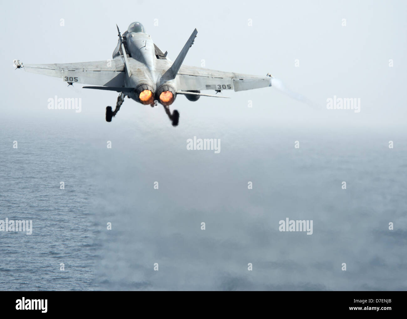An F/A-18 launches Stock Photo - Alamy
