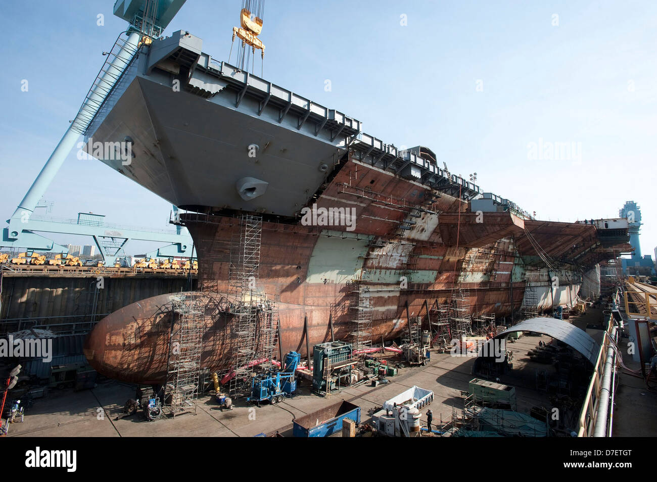 The upper bow is lifted on PCU Gerald R. Ford Stock Photo - Alamy