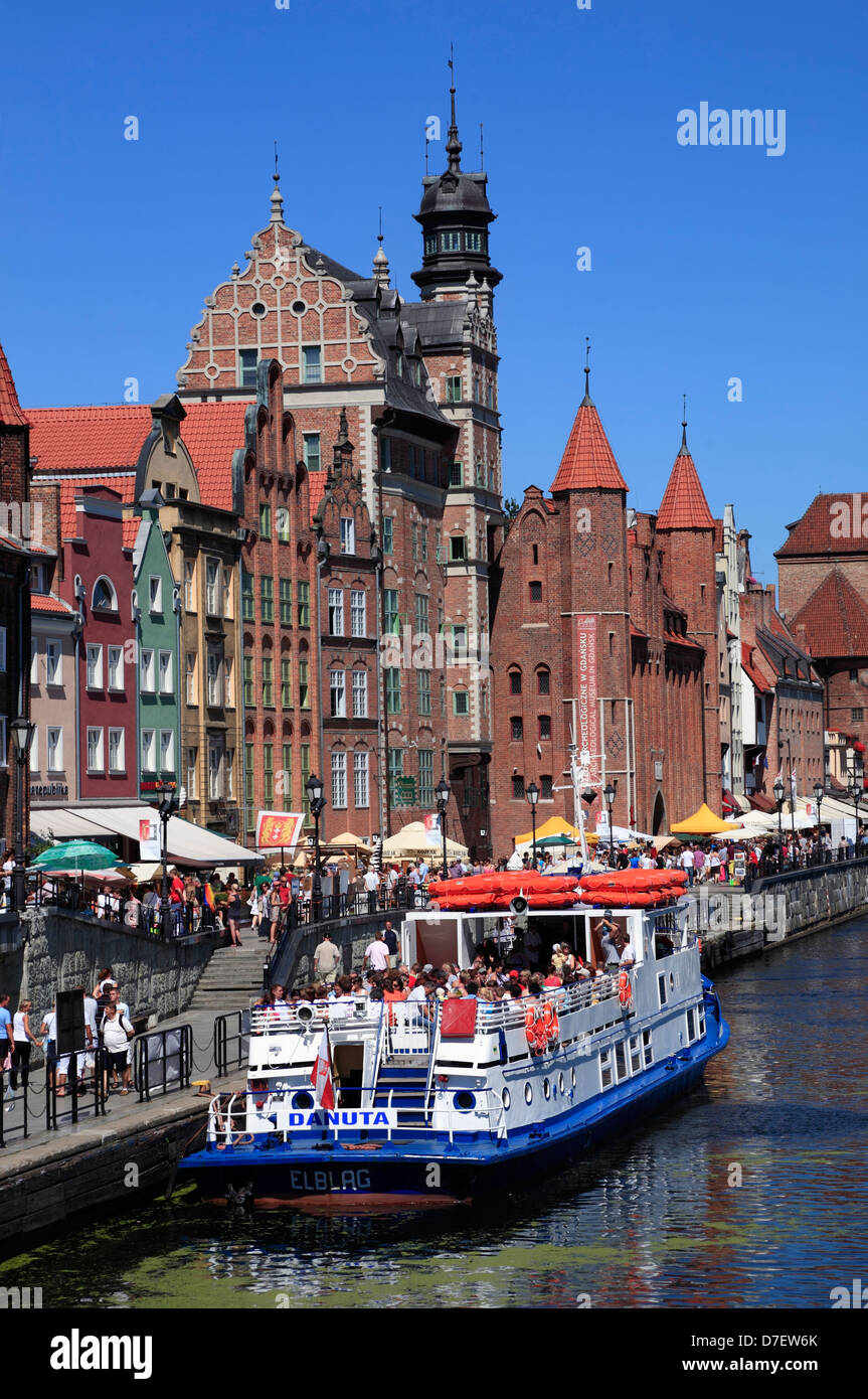 Tourist cruise ship, Promenade at river Motlawa, Gdansk, Poland Stock ...