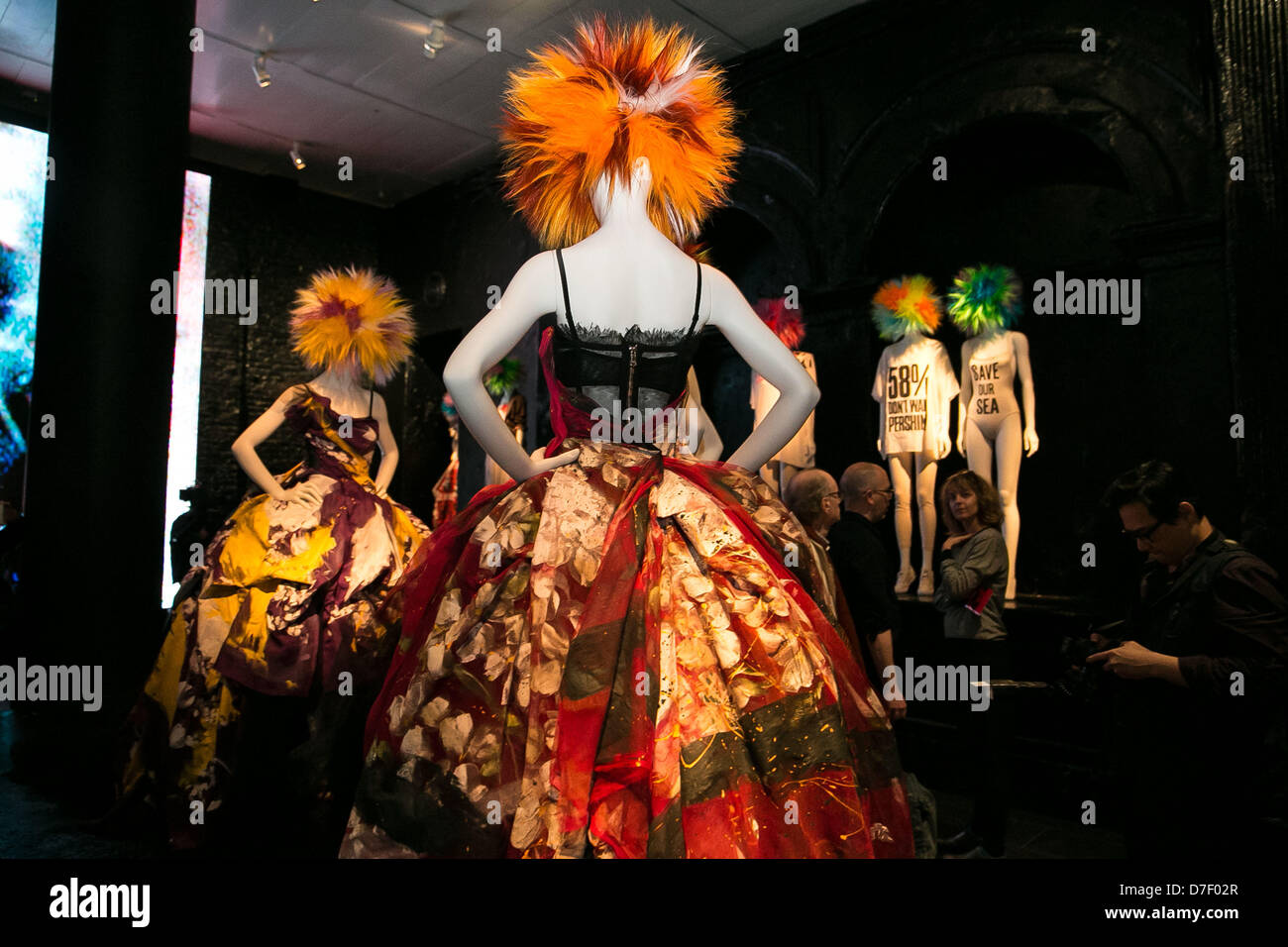 The Metroplolitan Museum's Punk to Couture exhibition Stock Photo - Alamy