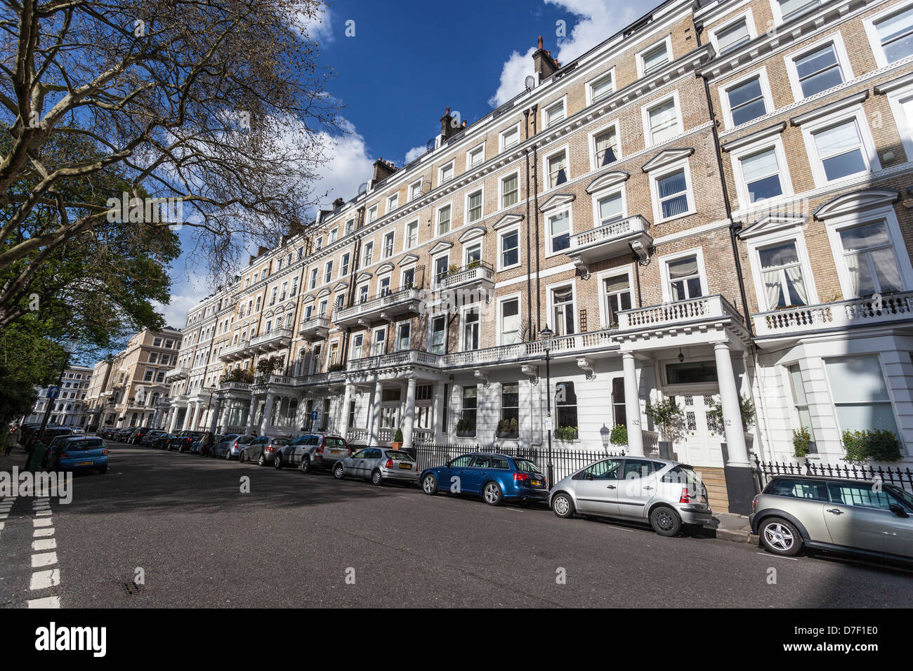 Queens gate gardens hi-res stock photography and images - Alamy