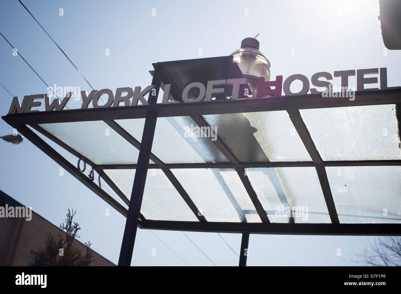 Bushwick brooklyn hotel hi-res stock photography and images - Alamy