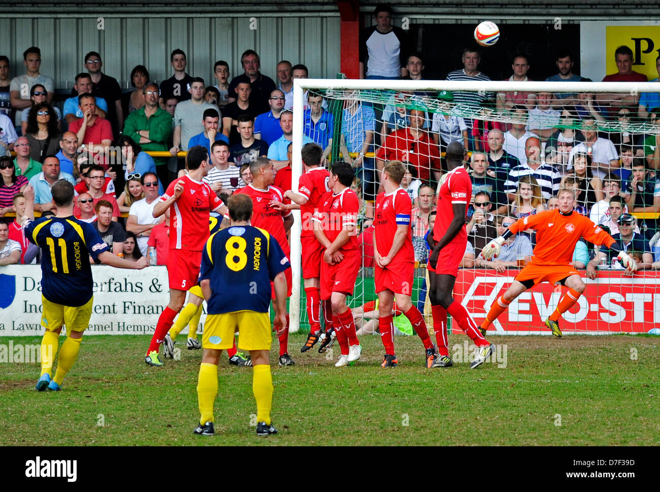 Hemel hempstead town football hi-res stock photography and images - Alamy