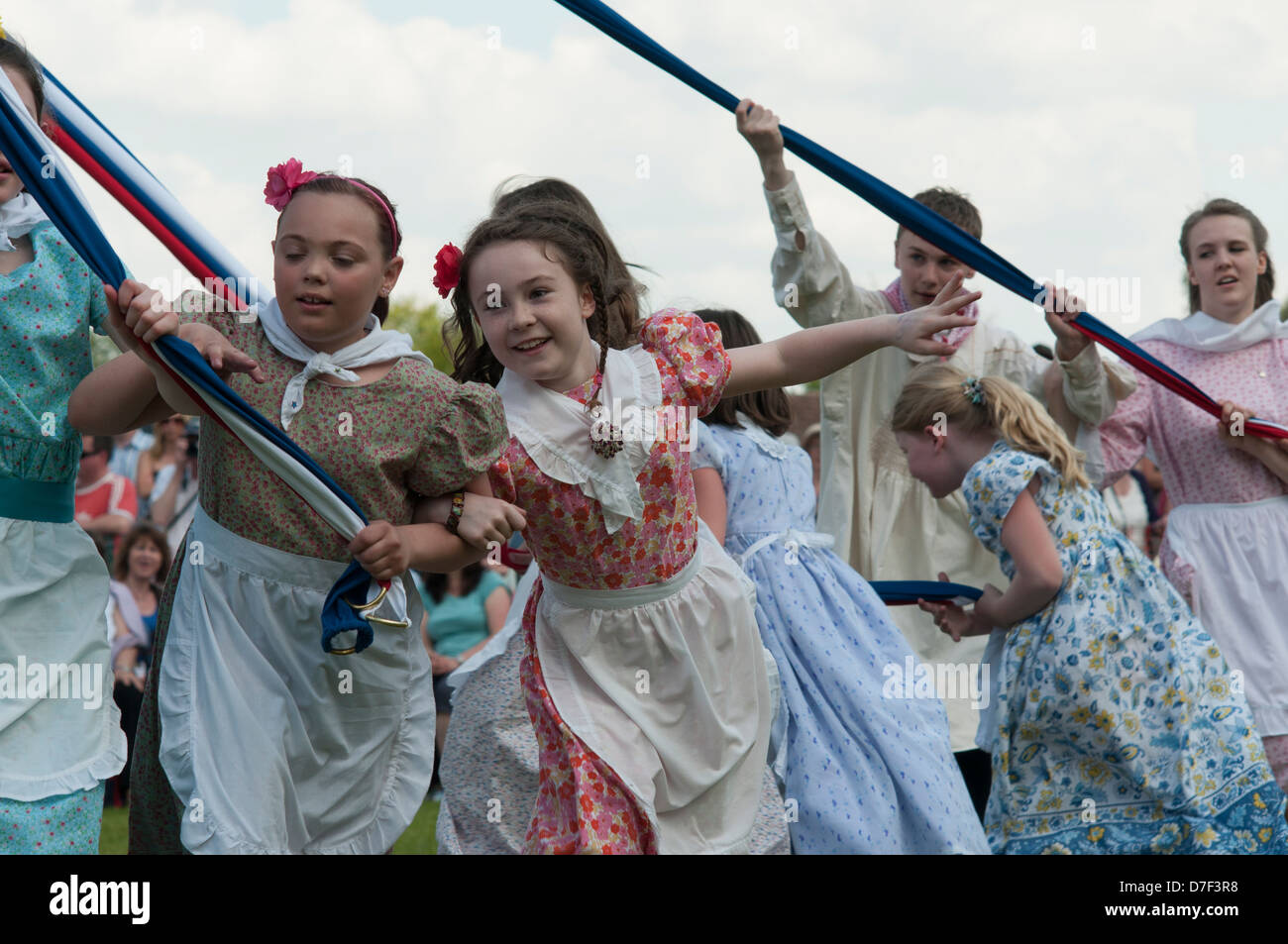 May day children dancing around maypole hi-res stock photography and ...
