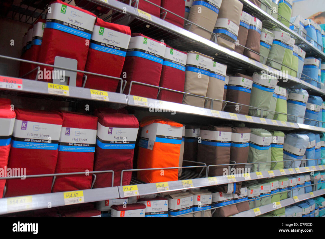 Walmart store display hi-res stock photography and images - Alamy