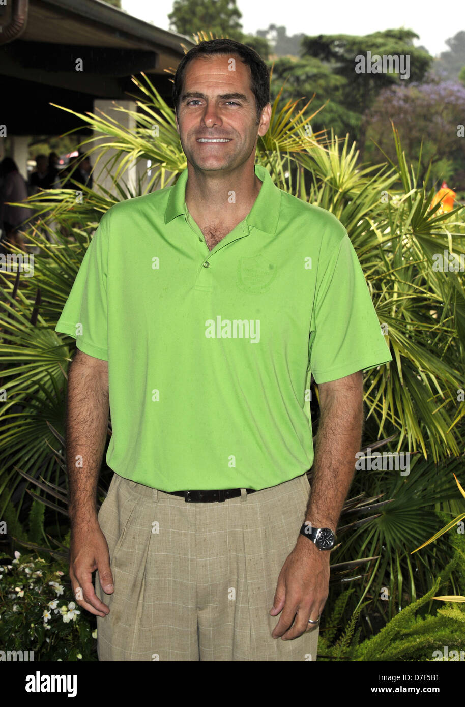 Los Angeles, California, USA. 6th May 2013. Andy Buckley attending the ...