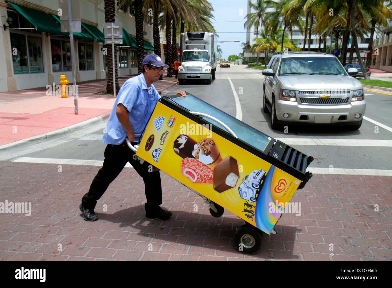 Miami Beach Florida,Hispanic Latin Latino ethnic immigrant immigrants ...
