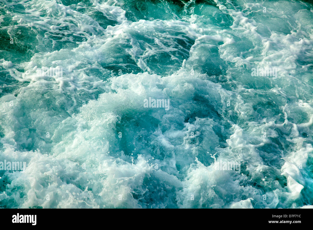 Gushing Sea Water with lots of surf Stock Photo - Alamy