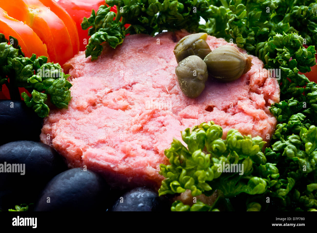 Open tin pink tuna fish hi-res stock photography and images - Alamy