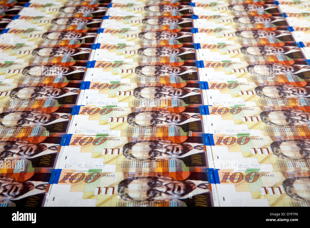 100 israeli shekel notes hi-res stock photography and images - Alamy